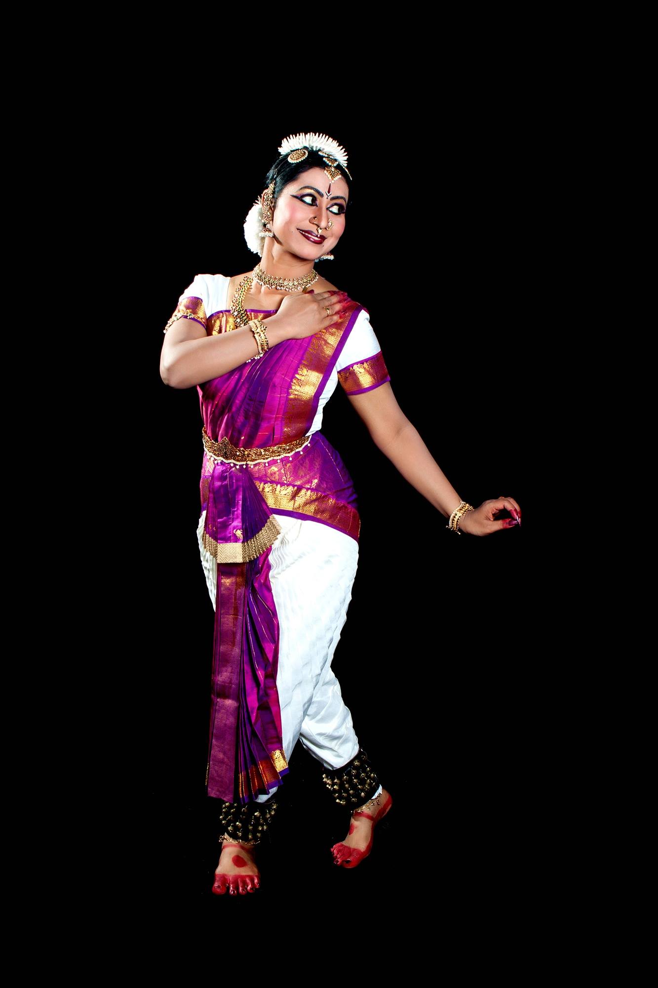ಸರ್ವಕಲಾ ಸಂಪನ್ನೆ ನೃತ್ಯ ಕಲಾವಿದೆ ಮಾನಸ ಕಂಠಿ - Sandhya Patrike